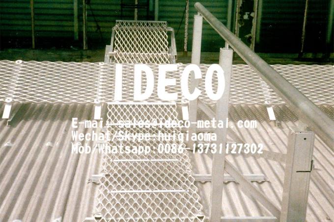 Anti-Slip Aluminum Expanded Metal Gratings Walkway, AMPLIGRIP Floor ...