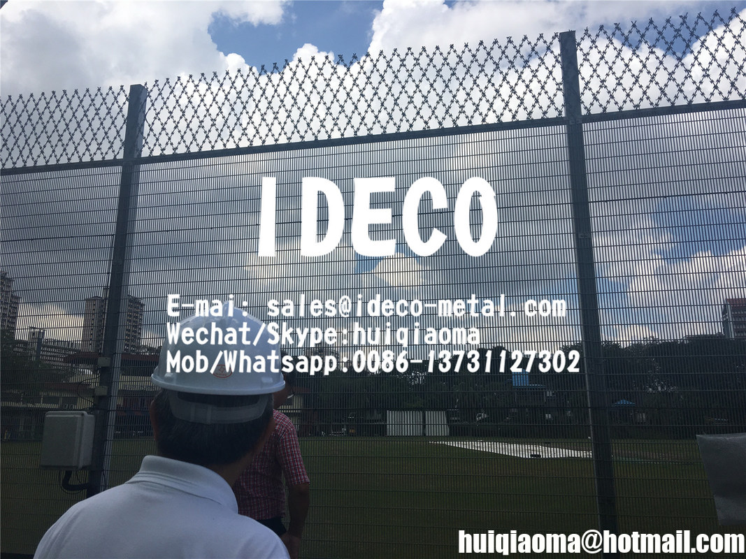 Security Perimeter Barrier Welded Ripper Razor Mesh Fencing, Diamond ...