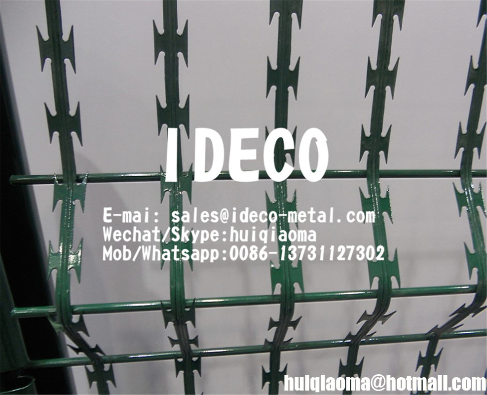 Straight Line Razor Wire Welded Mesh Panels, Welded Razor Mesh Fencing ...