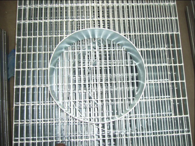 Tree Grates,Tree Guards,Tree Surrounds,Tree Gratings,Tree Grilles