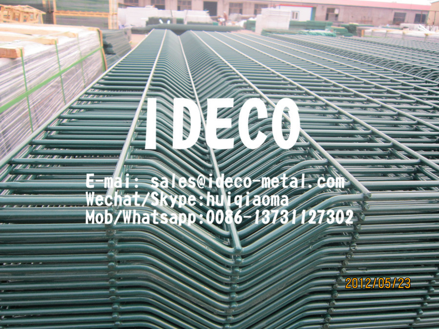 3D VEE-Wire Curved Welded Mesh Fence, 3D Welded Mesh Fence Panels ...